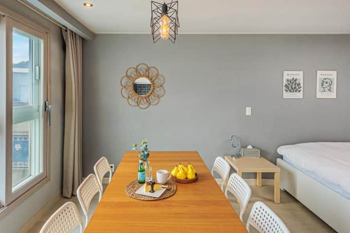 침대 두개로 즐기는 오션뷰 가족 숙소 객실, 투베드 스위트 - Busan