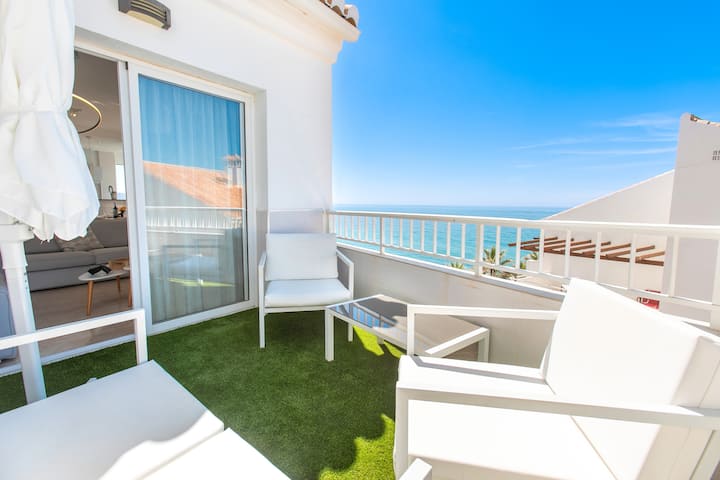 Luxury Sea View Apartment - Nerja