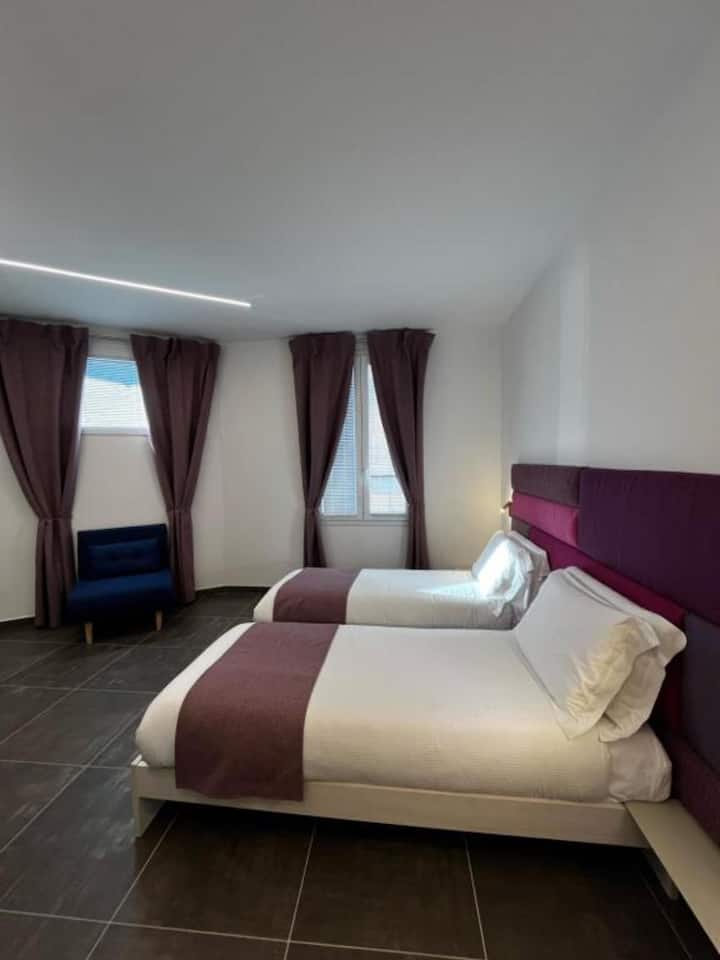 Joyfül Accomodation Camera 5 - Noli