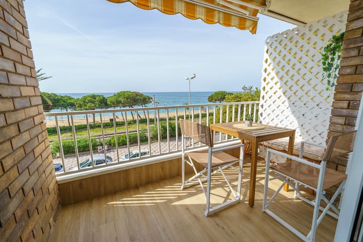 Homeholidaysrentals Delmare - Costa Barcelona - Pineda de Mar