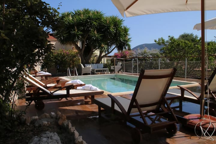 Luxuriöse Venezianische Stein Villa Aus Dem 18 - Fiskardo