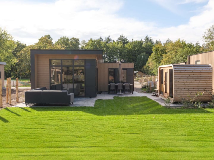 Essenburgh With Hot Tub & Sauna | 6 Persons - Netherlands