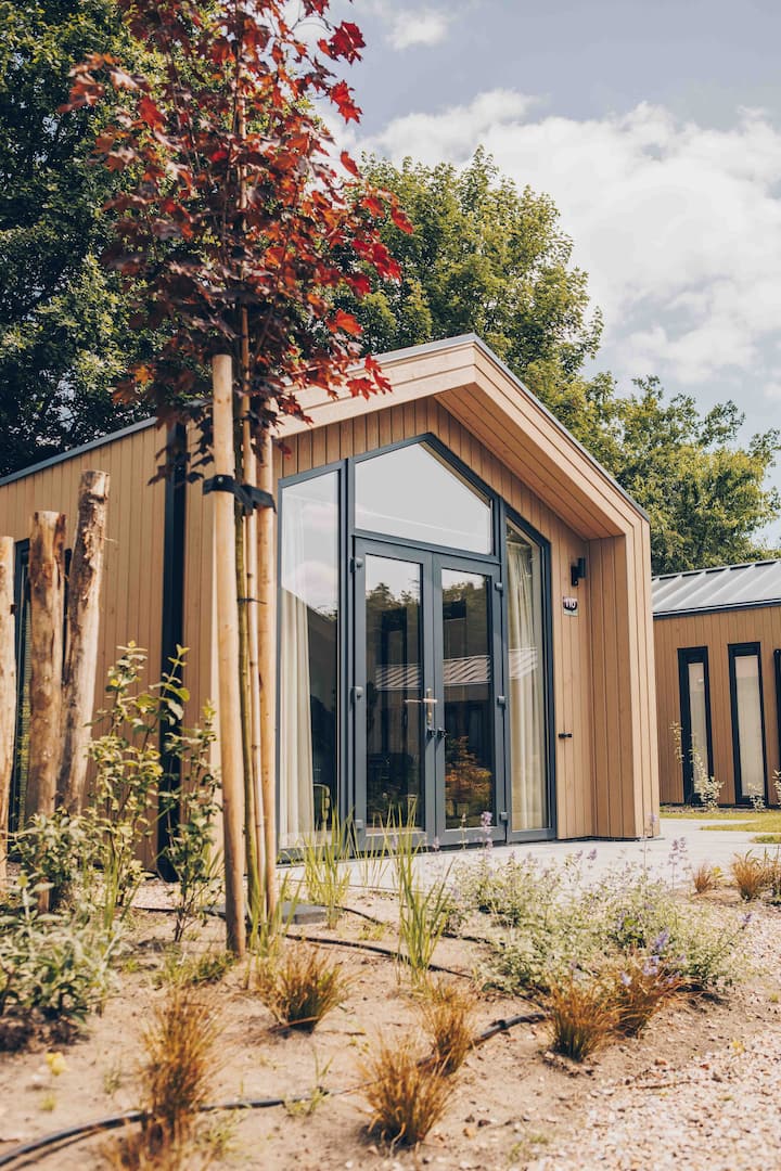 Tiny Lodge With Hot Tub | 2 + 2 Persons - Apeldoorn