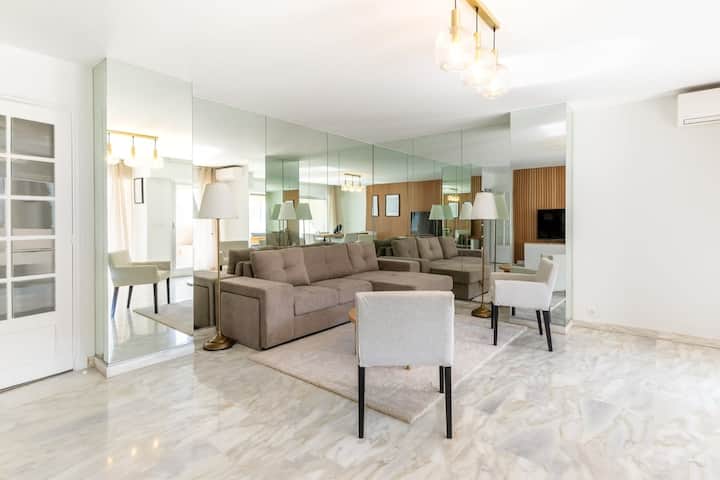 Appartement De Luxe Climatisé Vue Mer Et Carlton - Cannes