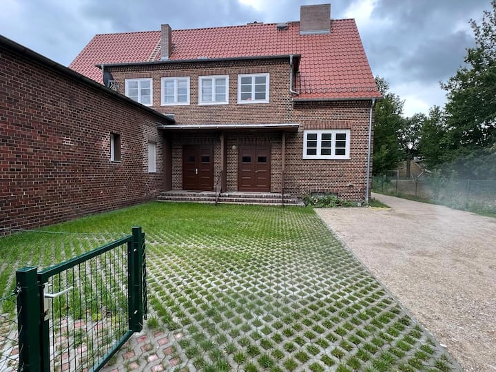 Grosse Möblierte Wohnung Zu Vermieten Inkl - Cottbus