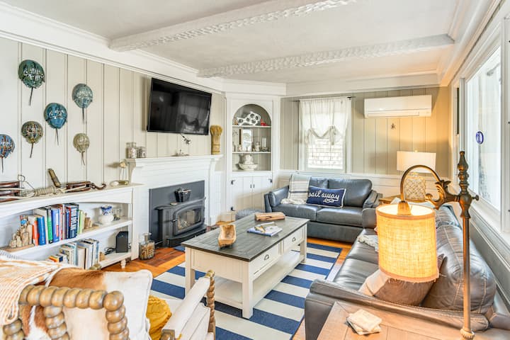 Dock, Sunrise View: Waterfront Home On Mt Hope Bay - Bristol, RI