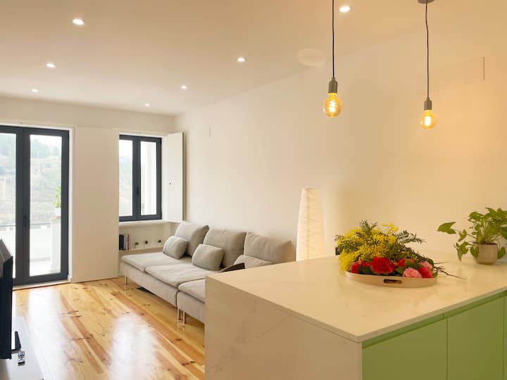 Green House  |2-bedroom Apartment | Covilhã City - Covilhã