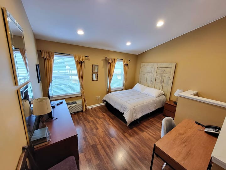 Suites On Chocolate - The Theater - Hershey, PA