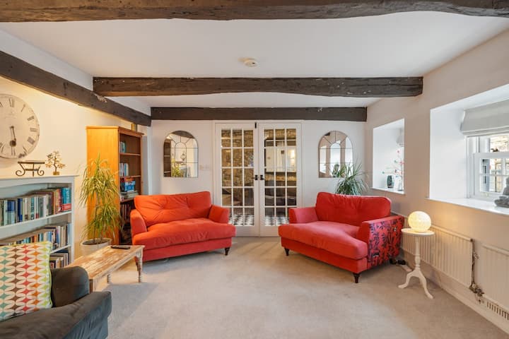 17th Century Cottage & Scandi Cabin, Drive Parking - Cornouailles