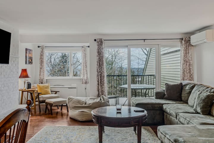 Steps To Ski Trail, Fireplace | Kingswood 1b - Woodstock, VT