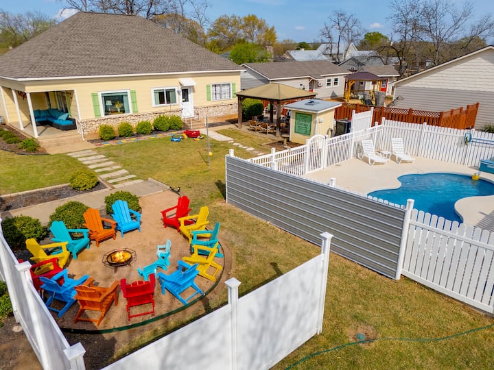 Uncorked Cottage - Hot Tub & Heated Pool - 弗雷德里克斯堡