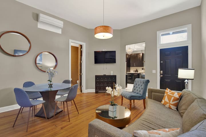 Lovely Thomas Square Condo With Shared Porch - Savannah, GA