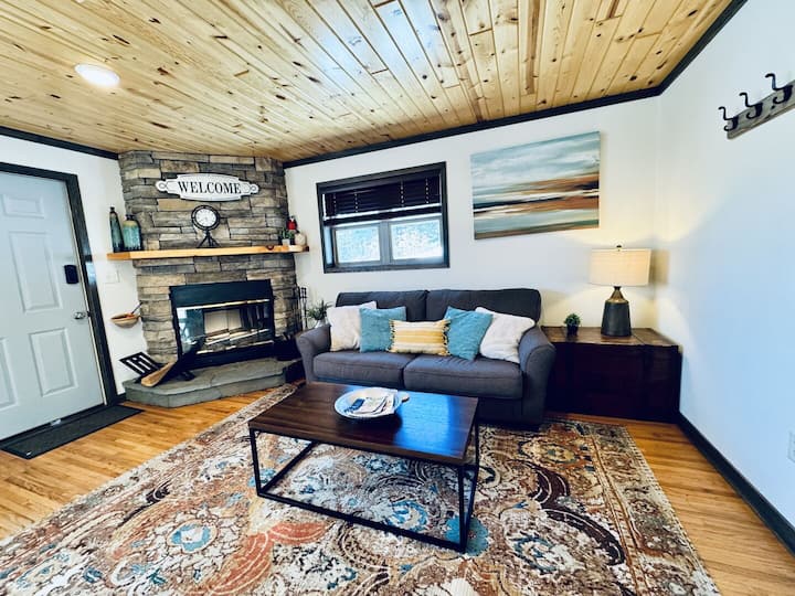 Knife River Suite W/ Sauna & Fire Pit - Gooseberry Falls State Park, Two Harbors