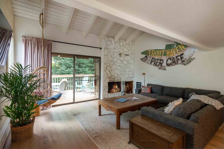 The Liftline Condo At Snowcreek | Steps To Dollar - Sun Valley, ID