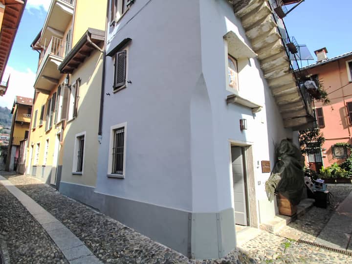 Adriano By Interhome - Verbania