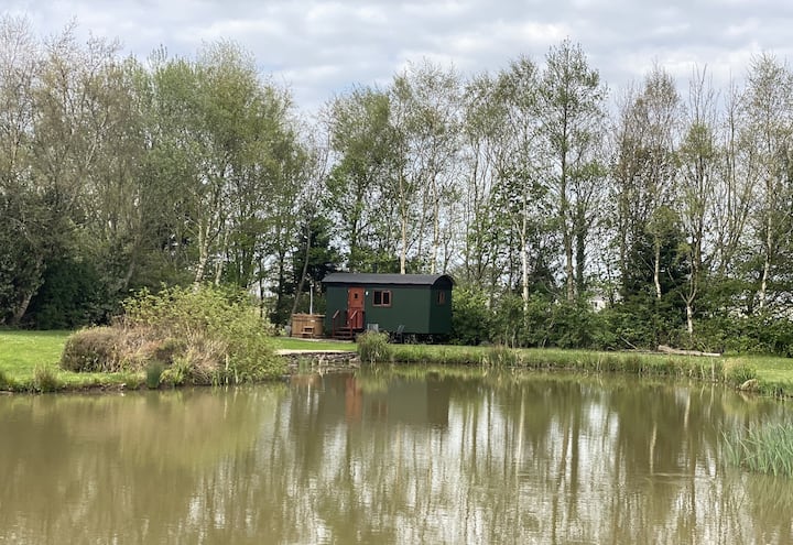 Heywood Glamping Hut 3 - Lancashire