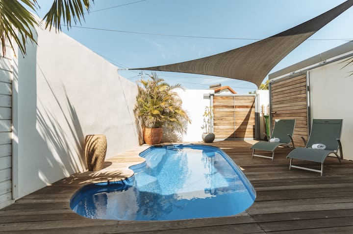 Villa Makoa Avec Piscine, Proche Du Front De Mer - Saint-Pierre