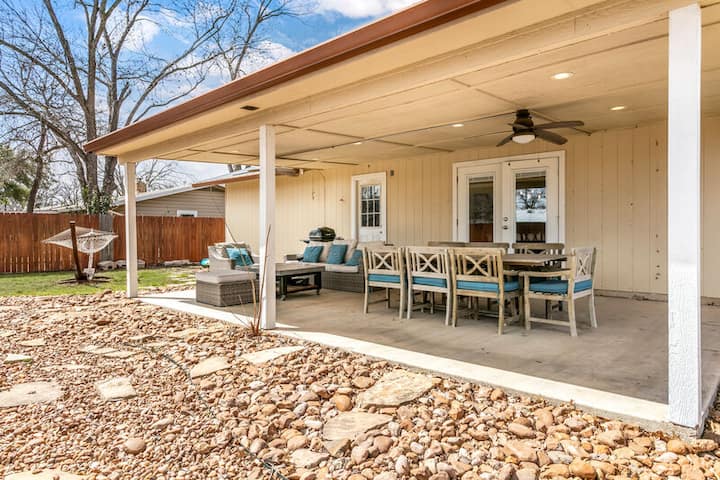 Haus On Edison | 3/2, Private Pool - Fredericksburg, TX