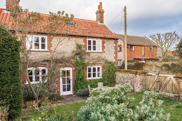 Marlpit Cottage - Salthouse