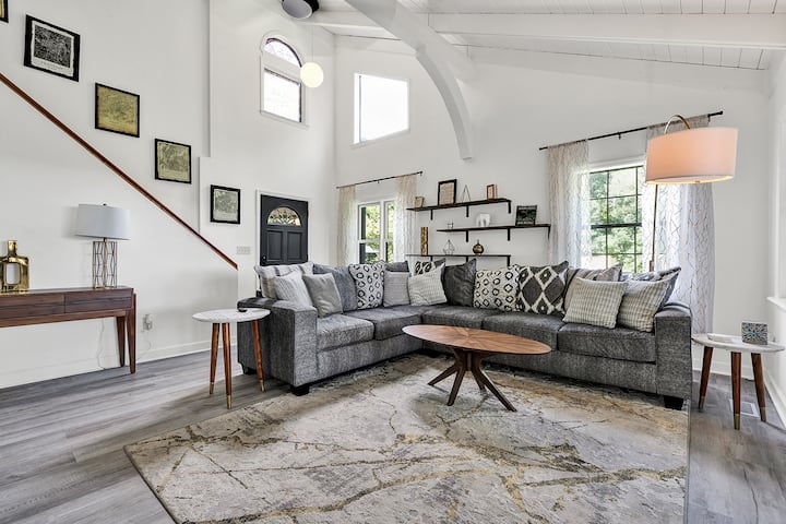 Private Mountain Retreat Near Sewanee | Sleeps 10 - Sewanee, TN