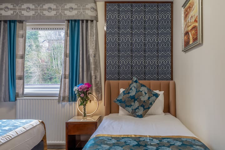 Scenic Hideaway With Modern Comforts & Views - Fort William