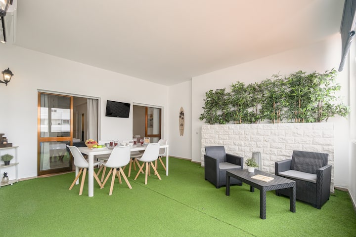 Central Apartment - Rooftop Pool - Albufeira