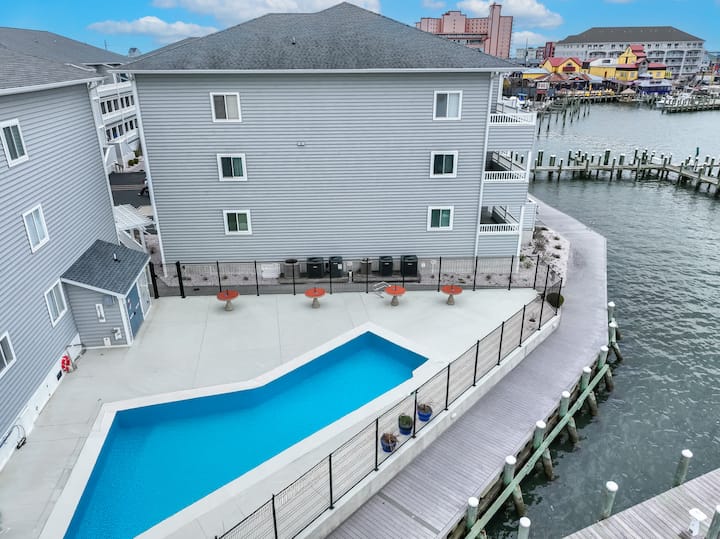 Waterfront Condo With Pool - Ocean City, MD