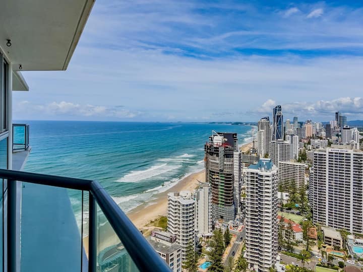 Beach Views Level 38 - Gold Coast