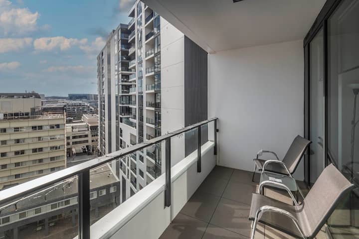 Luxury 1-bedroom Apartment In Allara St Canberra - Canberra
