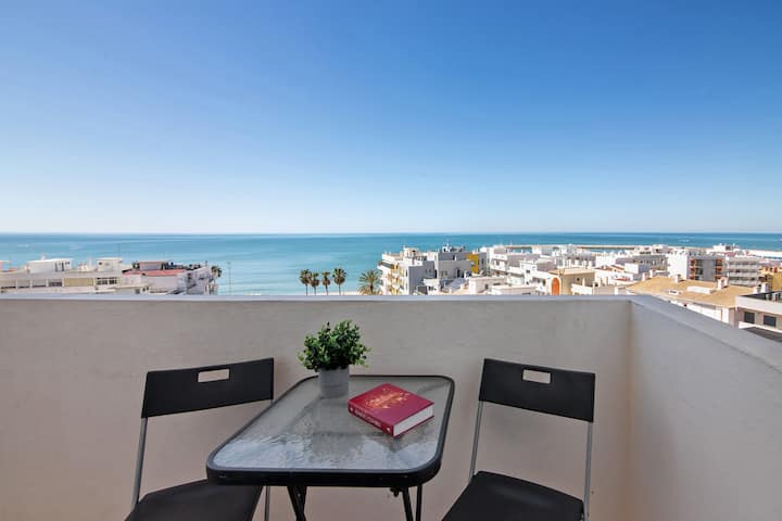 1 Bedroom Seaview Apartment - Quarteira