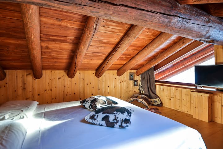 Camera Con Soppalco - Champoluc