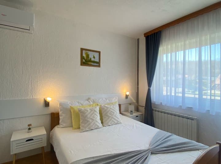 Rooms M&n Zafran - Double Room With Double Bed 1 - Rakovica