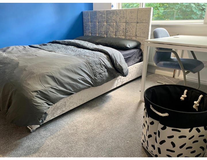 6-bed House-reading-sleeps12-towncentre - Henley-on-Thames