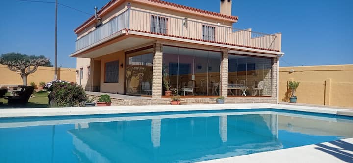 Villa Jade. Villa Con Piscina Privada En La Costa - Vinaròs