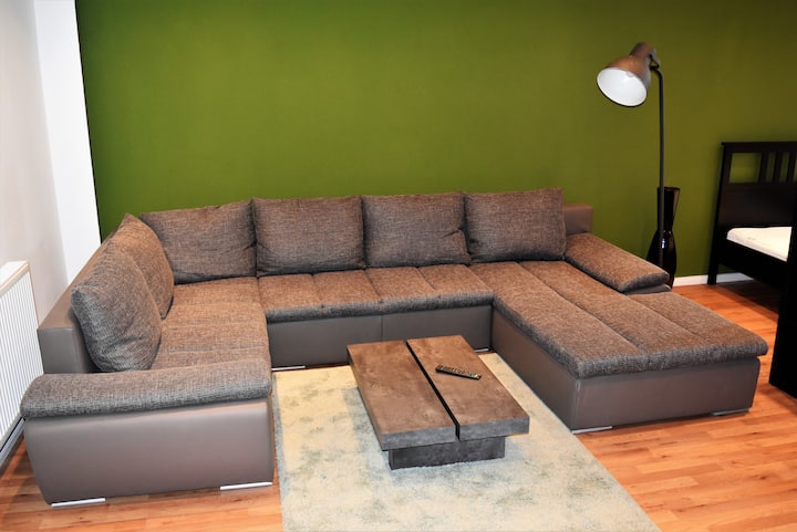 D01 Rollstuhlgerechte 3 Zimmer Ferienwohnung - Düsseldorf