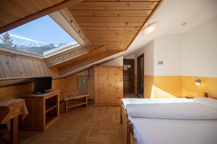 Chalet-style Mountainside Getaway - Bormio
