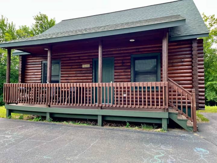 Cabin 2455 - Stunning Multi-family Home Inside Resort - Gaylord, MI