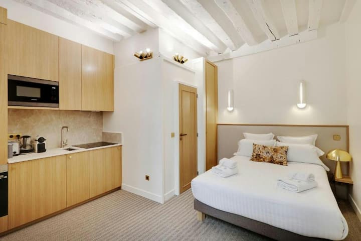 Makom Saint Honoré - Deluxe Apartment - Paris