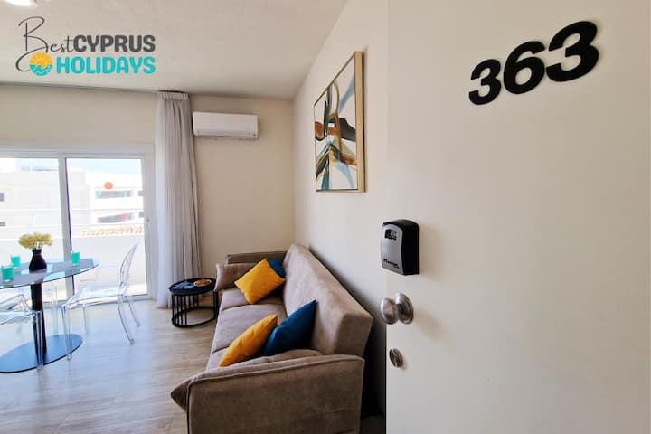 Kitieos Central Apartment With Sea View - Larnaca