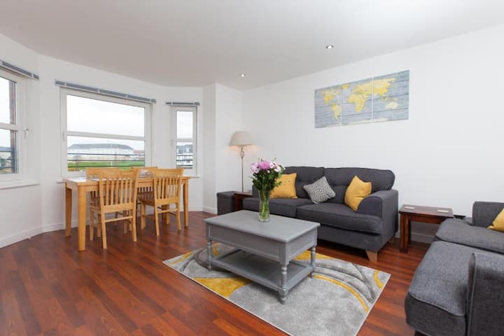 Super Prime Park View Duloch By Tba - Blackness Castle