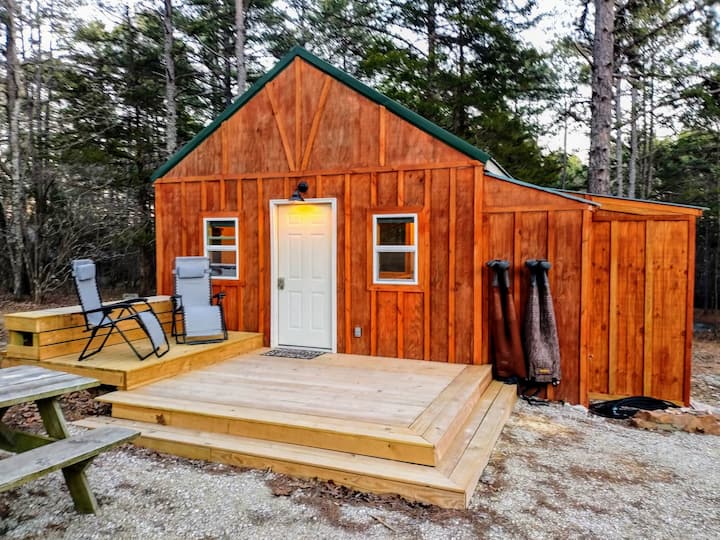 Montauk Pines-jim's Cottage - Montauk State Park, Salem