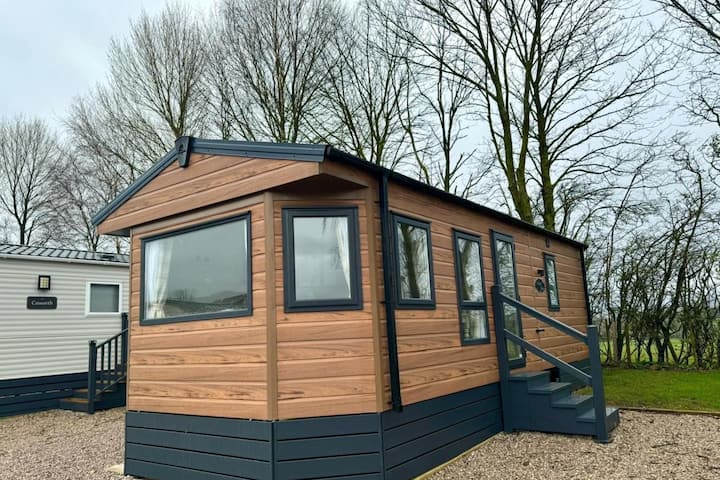 Westfield Lodge Retreat-sleeps 6-pet Friendly - Carnforth