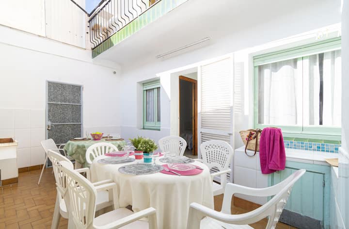 2026-poeta Marquina Appartement Avec 4 Ch. à Couch - Cadaqués