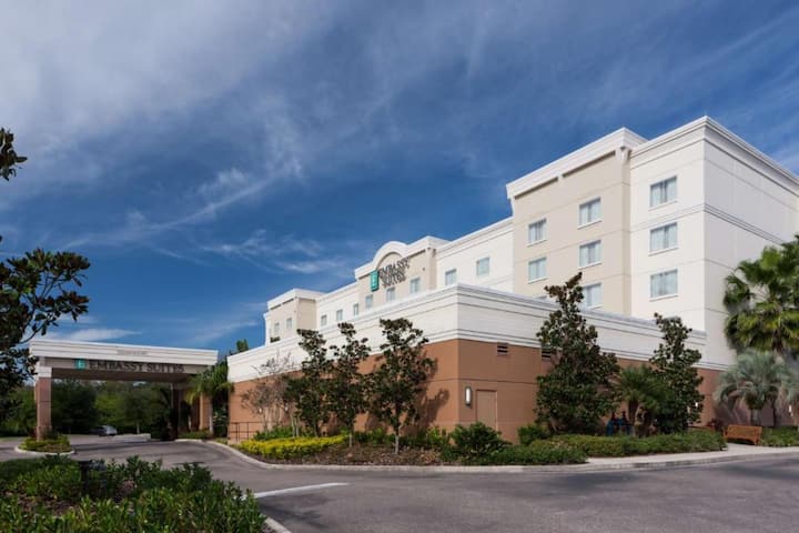 Discover Relaxation And Vibrance In Tampa-brandon - Tampa