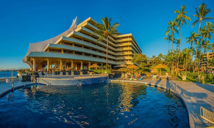 Award-winning Oceanfront Resort | 2 Beds - Kailua-Kona, HI