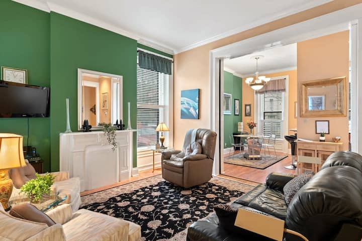 Charming Churchill Downs Cottage - Louisville, KY