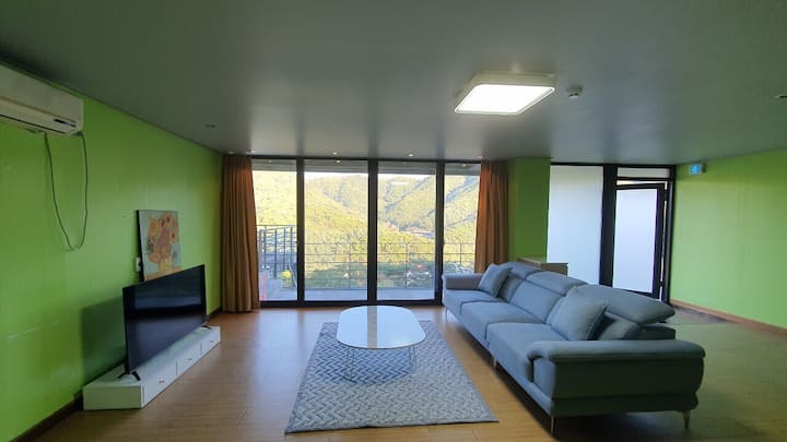 하늘아래 감성이 묻어나는 공간 2001 로얄디럭스애견동반불가 - 광탄면