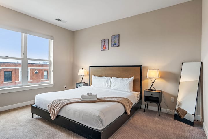 Cozysuites - Penrose On Mass W/pool And Parking#13 - University Heights – Indianapolis
