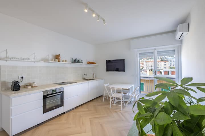 Goethe Charming Home By Wonderful Italy - Sanremo