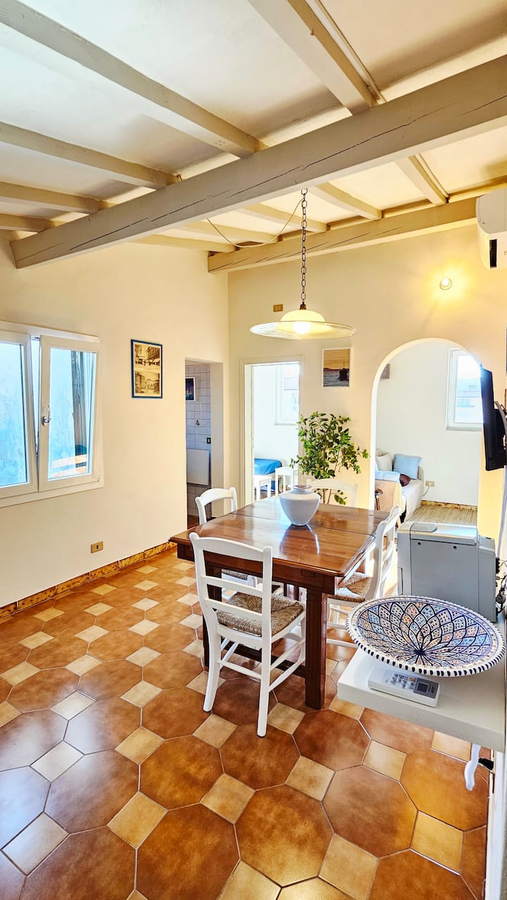 Mansarda A Due Passi Dal Porto - Livourne